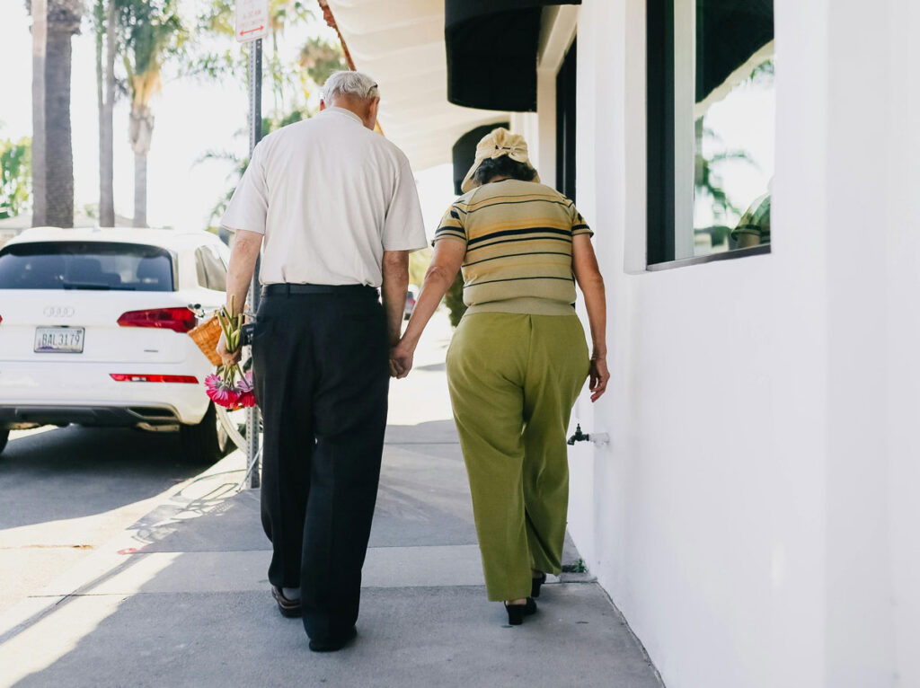 What Are the Best Midwest Senior Discount Programs? - Senior Strong